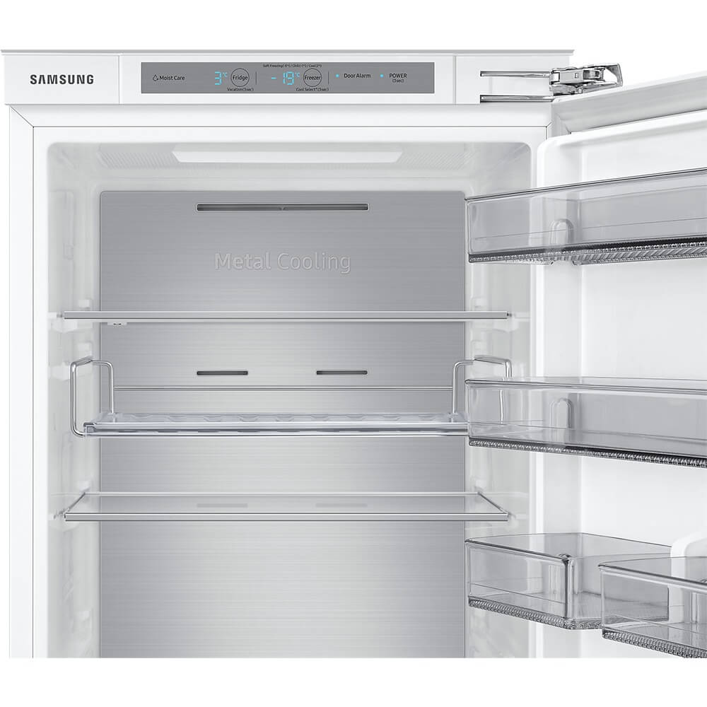 Купить Встраиваемый холодильник Samsung BRB30715DWW в Москве