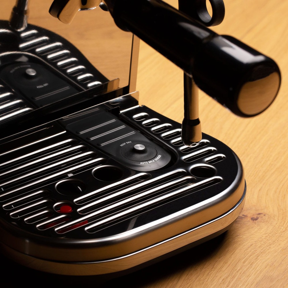 Купить Кофеварка BORK C701 в Москве